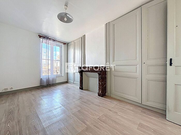 Appartement à louer - Elbeuf - 2 pièces - 1 chambre