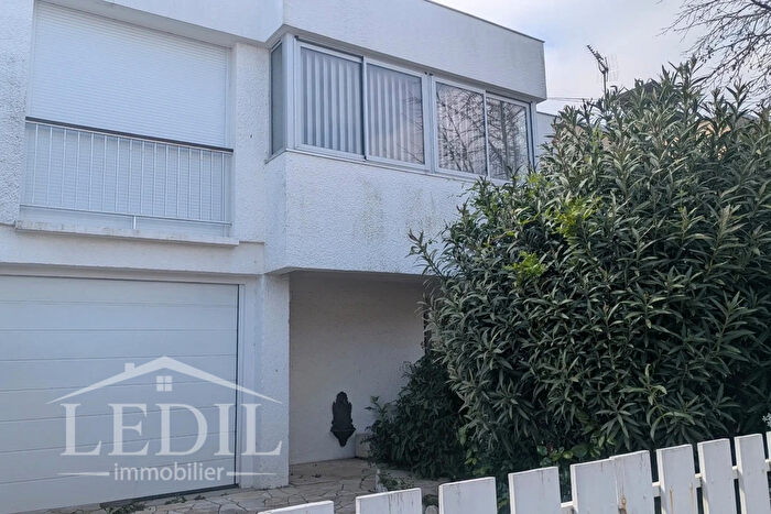 Maison 4 pièces à vendre à Le Passage