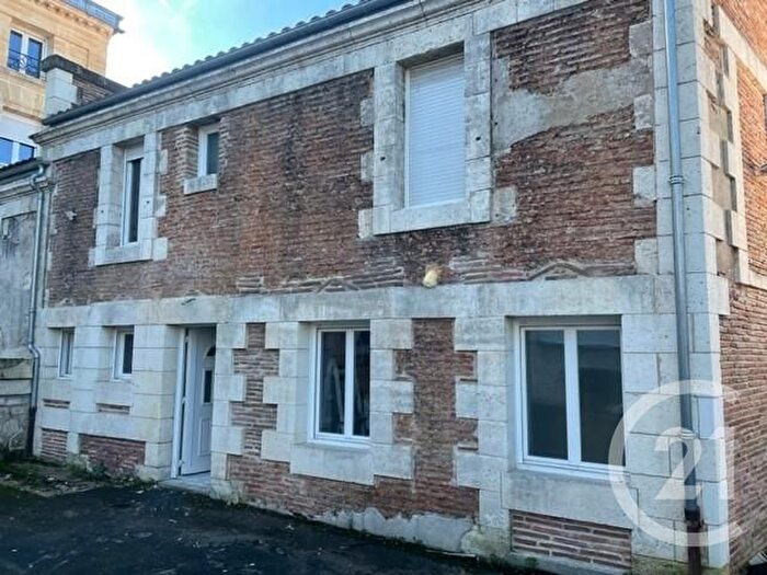 Montpon-Ménestérol : Appartement 3 pièces à louer