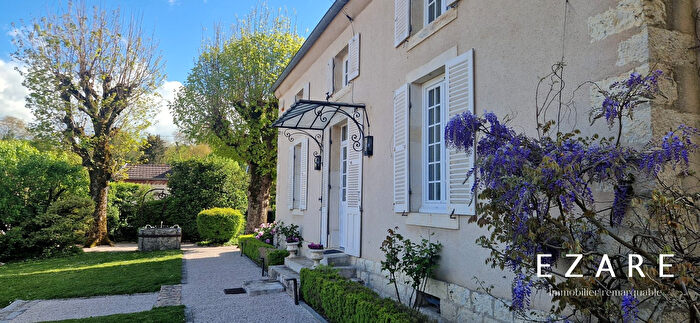 Maison à vendre - Saint-Léger-Triey - 7 pièces - 4 chambres