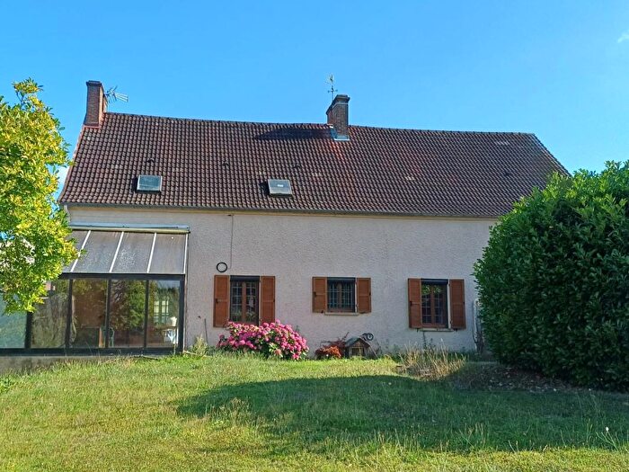Maison 4 pièces à vendre à Saint-Léger-Triey
