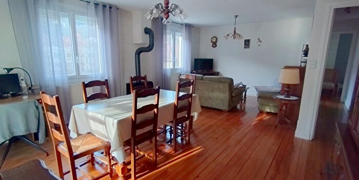 Maison à vendre - Le Cheylard - 5 pièces - 3 chambres