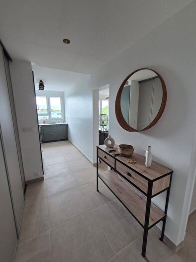 Appartement à louer - Monplaisir, Angers - 4 pièces - 3 chambres