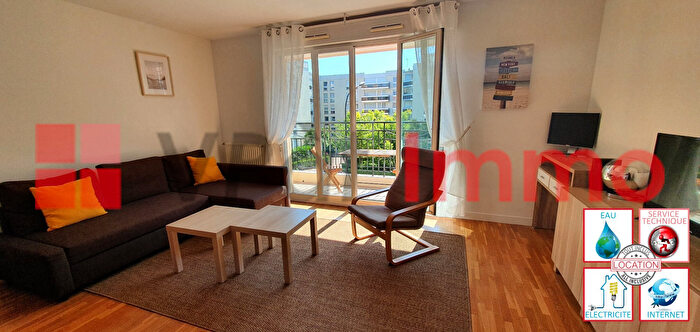 Appartement à louer - Le Chesnay, Saint-Antoine de Padoue - 2 pièces - 1 chambre