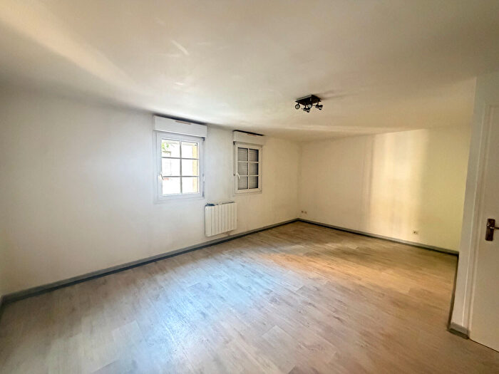 Dijon, Centre-ville : Appartement 1 pièce à louer