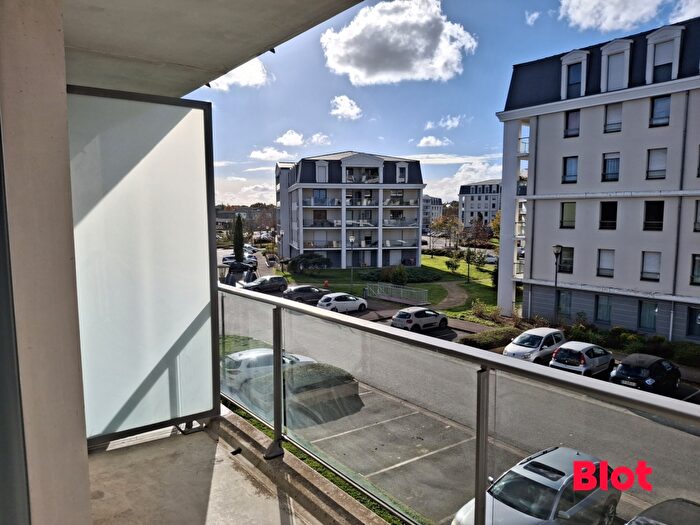 Appartement à louer - Cesson-Sévigné, Centre-ville, La Hublais, Beausoleil - 1 pièce - 1 chambre