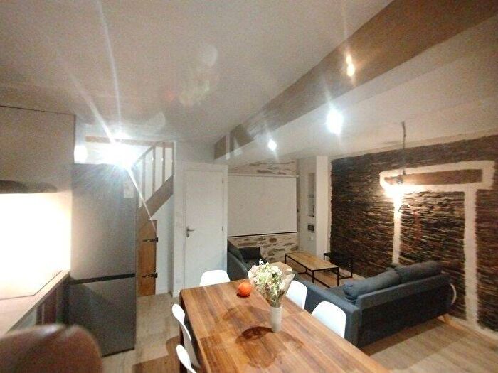 Appartement à louer - Zone dActivité, Trélazé - 6 pièces - 5 chambres