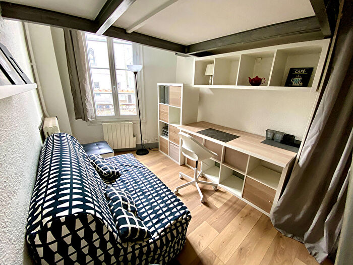 Appartement à louer - Clermont-Ferrand, Jaude, Fontgiève Saint-Alyre - 1 pièce