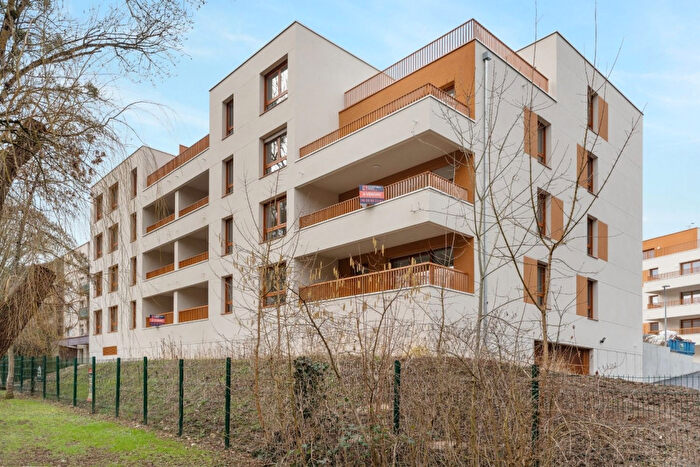 Appartement à vendre - Villers-lès-Nancy, Botanique, Village - 4 pièces - 3 chambres