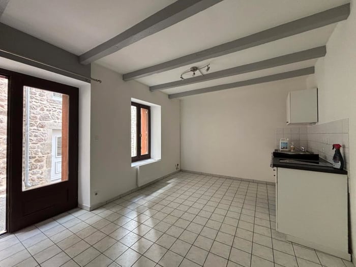 Maison 2 pièces à Vorey, à louer