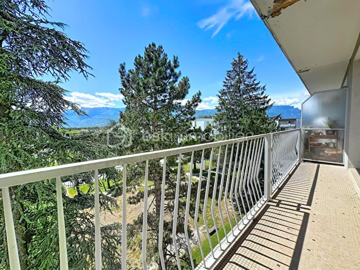 Saint-Martin-d'Hères, Teyssere : Appartement 5 pièces à vendre