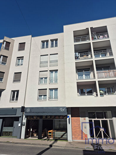 Appartement à vendre - Saint-Chamond, Saint-Julien, Crêt dOeillet - 4 pièces - 2 chambres