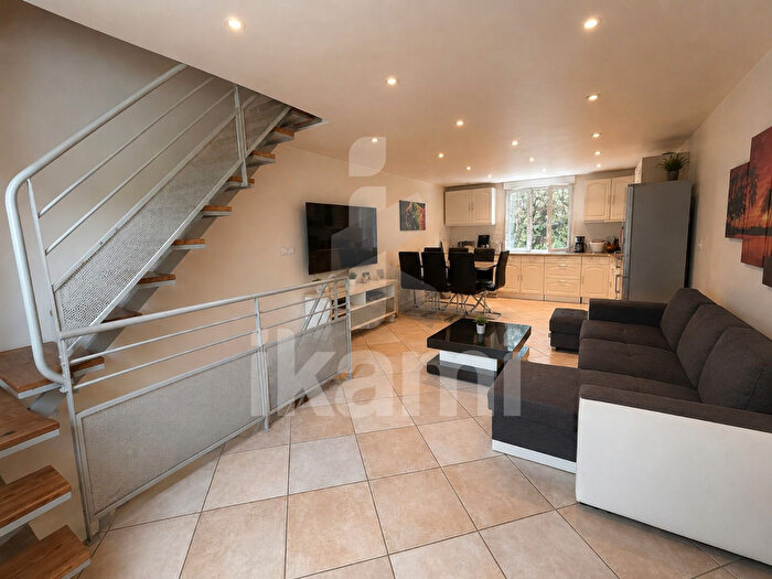 Maison 4 pièces à Saint-Maurice-sur-Dargoire, à vendre