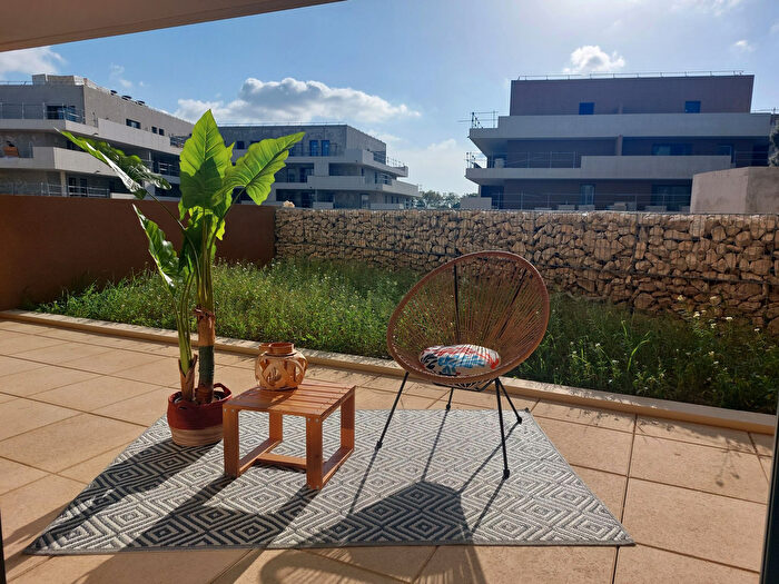 Appartement à vendre - Castries - 2 pièces - 1 chambre