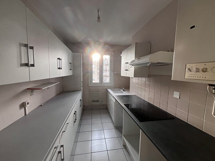 Appartement 3 pièces à Périgueux, Centre-ville, La Gare, Saint-Martin, à louer