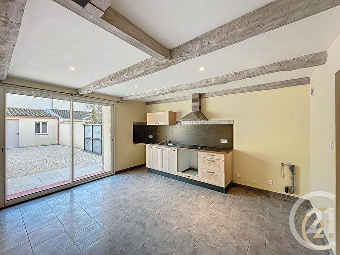 Appartement à vendre - Saint-Martin-de-Crau - 3 pièces - 2 chambres