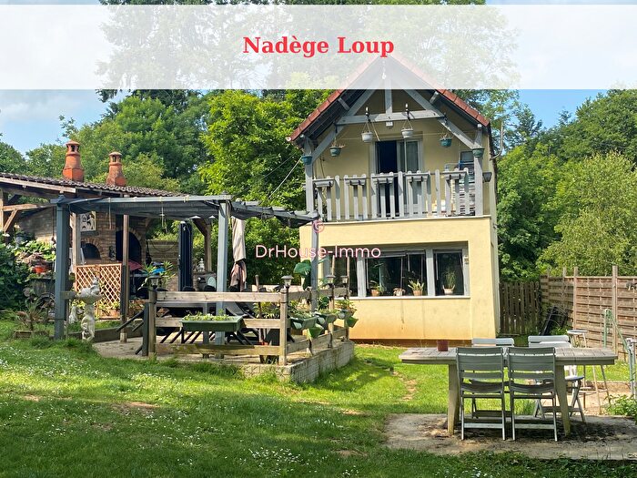 Maison à vendre - Toucy - 4 pièces - 3 chambres