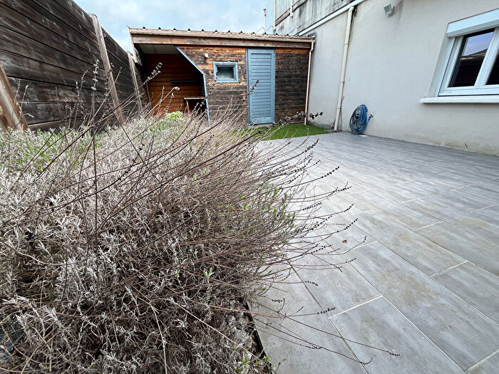 Appartement à vendre - Fleury-les-Aubrais, Clos de la Grande Salle, Villevaude, Vallée, Ormes du Mail - 2 pièces - 1 chambre