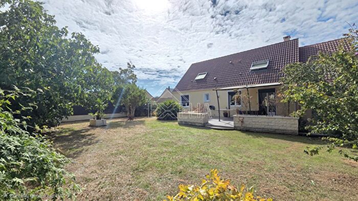 Buchelay : Maison 8 pièces à vendre