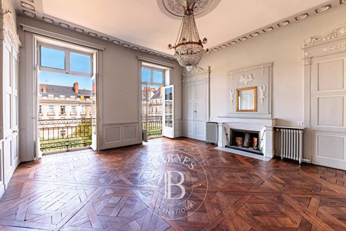 Nantes, Centre-ville : Appartement 6 pièces à vendre