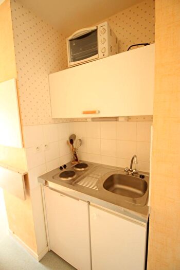 Saint-Nazaire, Saint-Marc : Appartement 1 pièce à louer