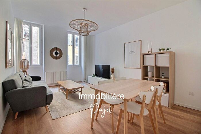 Appartement à louer - Le chapitre, Marseille er arrondissement - 3 pièces - 2 chambres