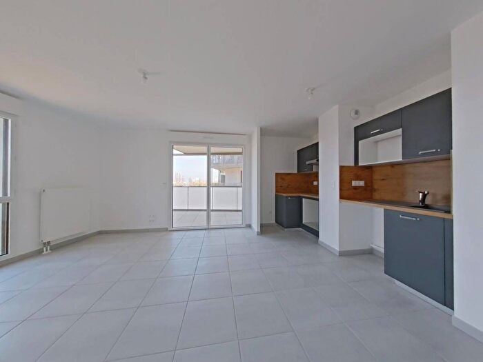 Appartement à louer - Les Fontaines, Tours - 3 pièces - 2 chambres