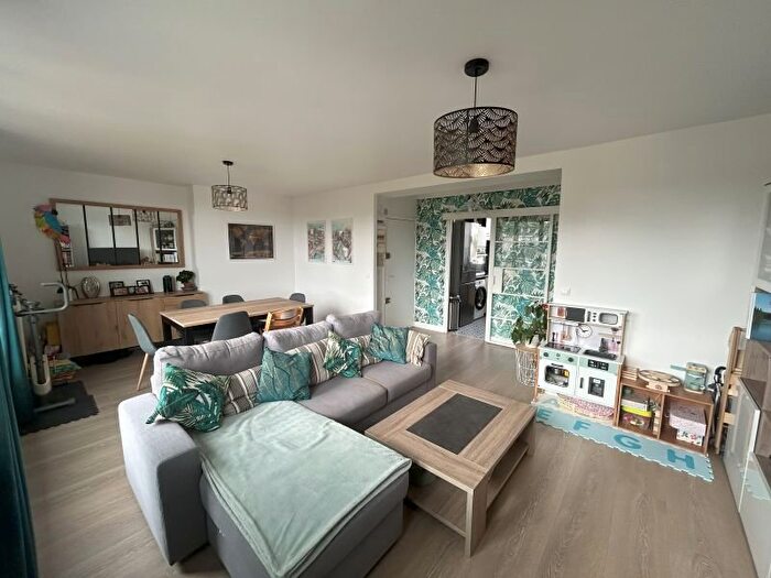 Appartement à vendre - Viroflay, Louvre, Gare - 4 pièces - 2 chambres