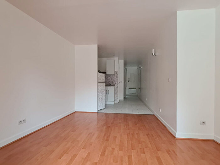 Appartement à vendre - Saint-Germain-en-Laye, Centre-ville, Quartiers forestiers - 1 pièce