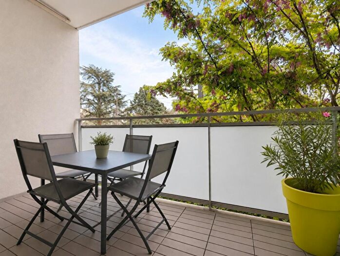 Décines-Charpieu, La Soie Montaberlet : Appartement 3 pièces à vendre
