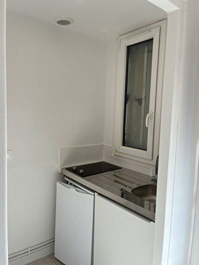 Appartement 1 pièce à Notre Dame, Versailles, à louer