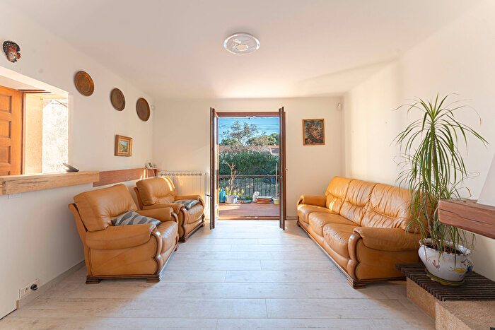 Maison à vendre - Châteauneuf-les-Martigues - 4 pièces - 2 chambres