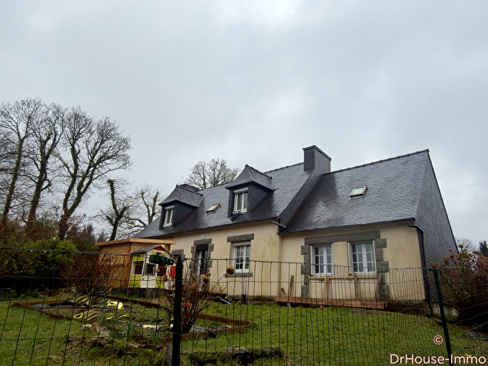 Maison à vendre - La Feuillée - 5 pièces - 3 chambres