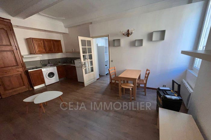 Centre, Vidauban - Appartement 2 pièces à louer