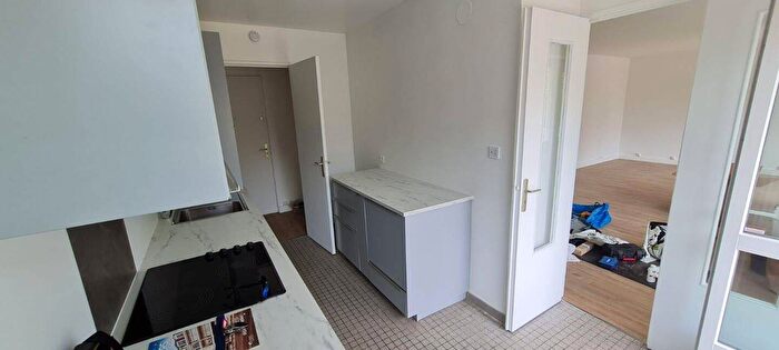Appartement à louer - Villiers-sur-Marne - 4 pièces - 3 chambres