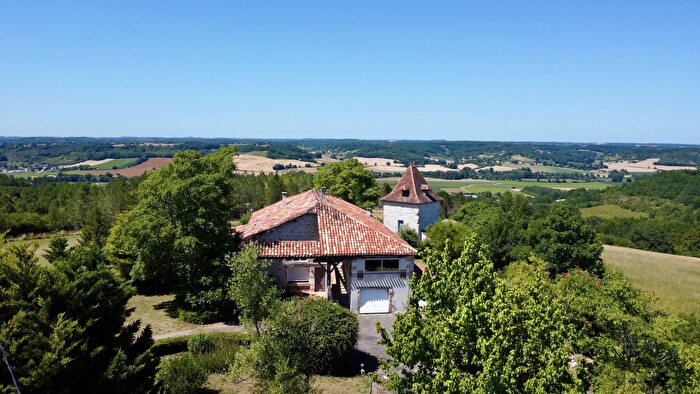 Maison 11 pièces à Agen, à vendre