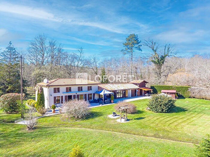 Maison à vendre - Moustey - 6 pièces - 4 chambres