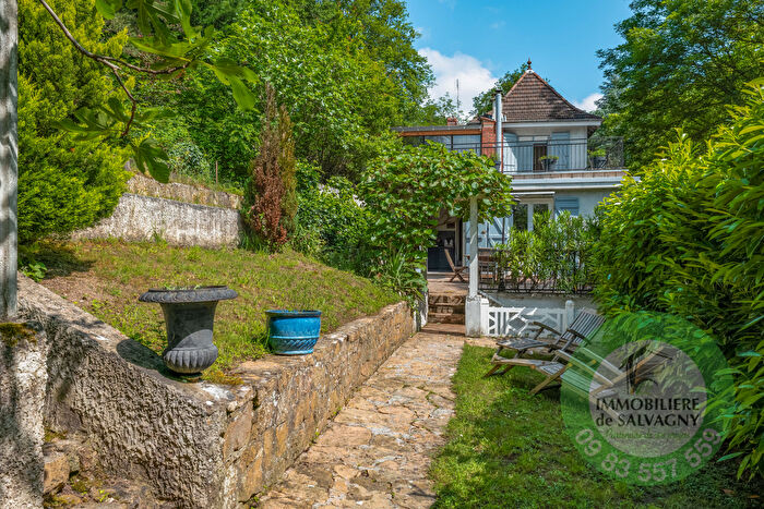 Maisons à vendre et appartements à louer - 1