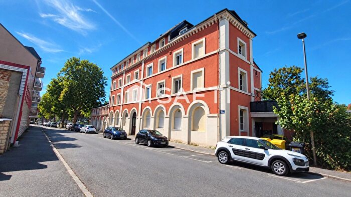 Lisieux, Trevett, Quatre Sonnettes : Appartement 2 pièces à vendre
