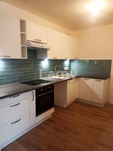 Appartement à louer - Quatres Cités-Simonettes-République, Champigny sur Marne - 2 pièces