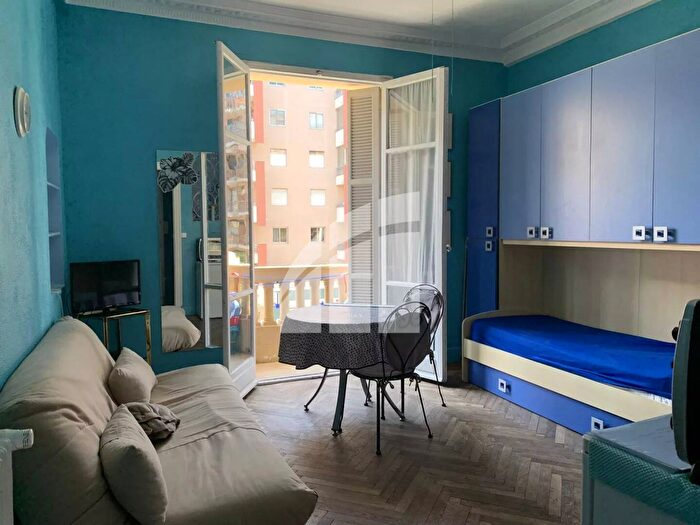 Fleurs-Gambetta, Nice - Appartement 1 pièce à louer