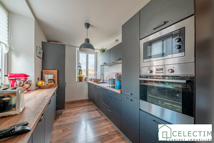 Appartement à vendre - Doubs - 5 pièces - 3 chambres