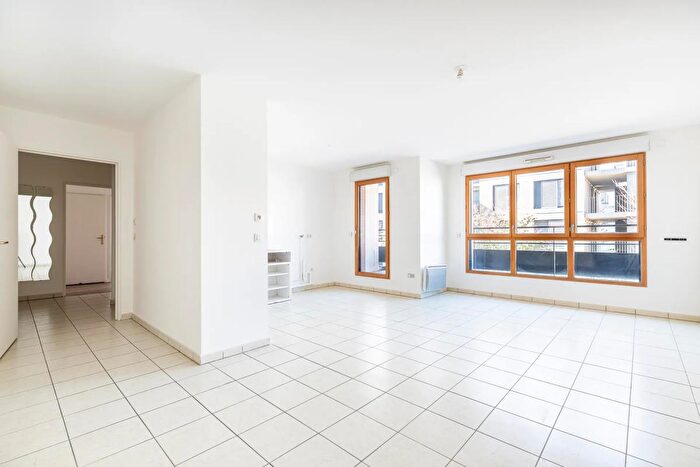 Appartement à vendre - Saint-Denis, La Plaine Saint-Denis - 4 pièces - 3 chambres