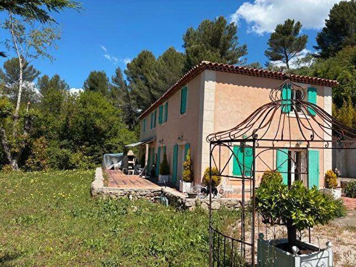 Maison 7 pièces à Saint Menet, Marseille 11ème arrondissement, à louer