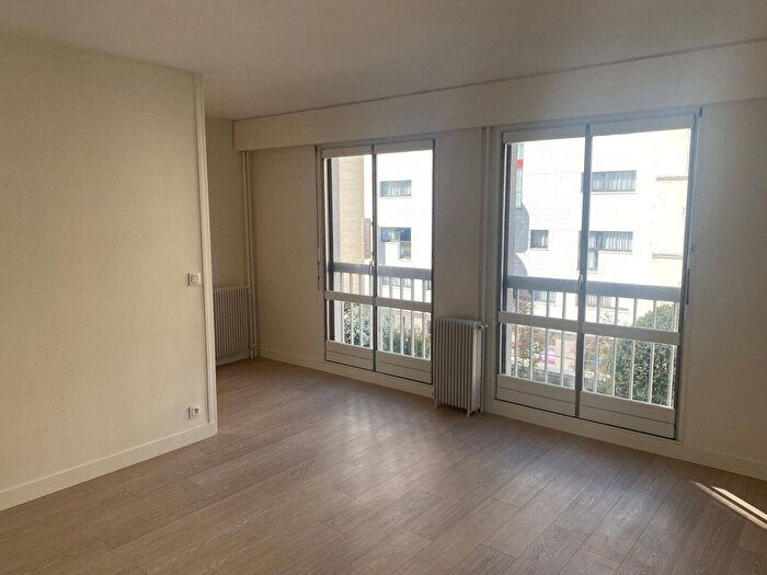 Appartement à louer - Salpêtrière-Austerlitz, Paris ème arrondissement - 1 pièce