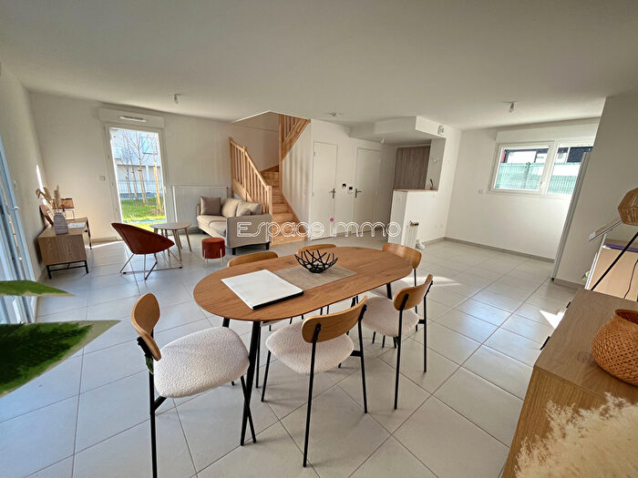 Sotteville-lès-Rouen, Centre-ville, Marcel Lods, Victor Hugo : Maison 4 pièces à vendre