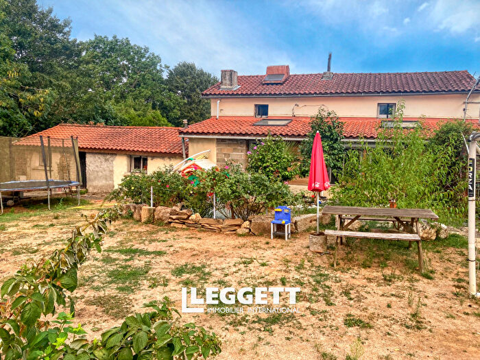 Le Busseau : Maison 8 pièces à vendre
