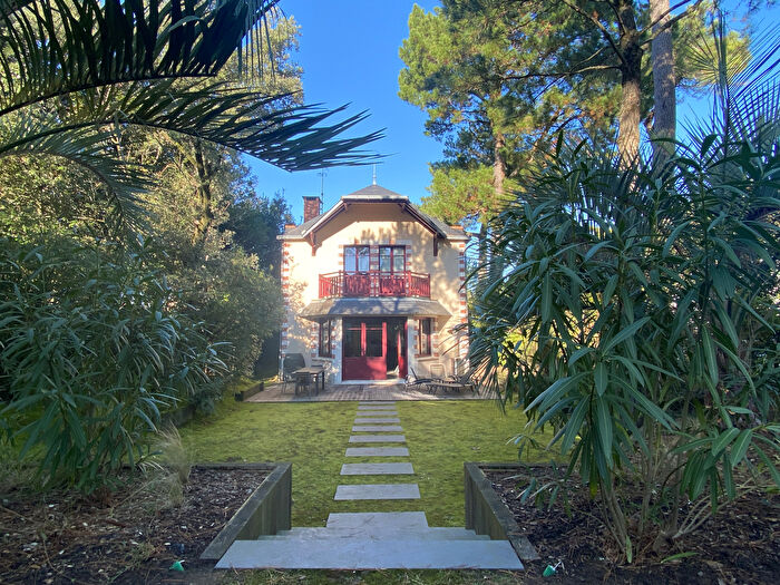 Maison à vendre - La Baule-Escoublac - 7 pièces - 5 chambres