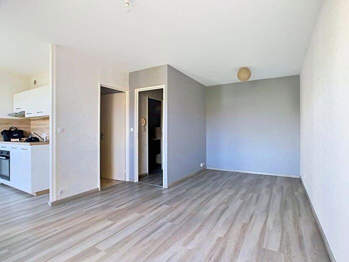 Marmiers, Aurillac - Appartement 1 pièce à louer