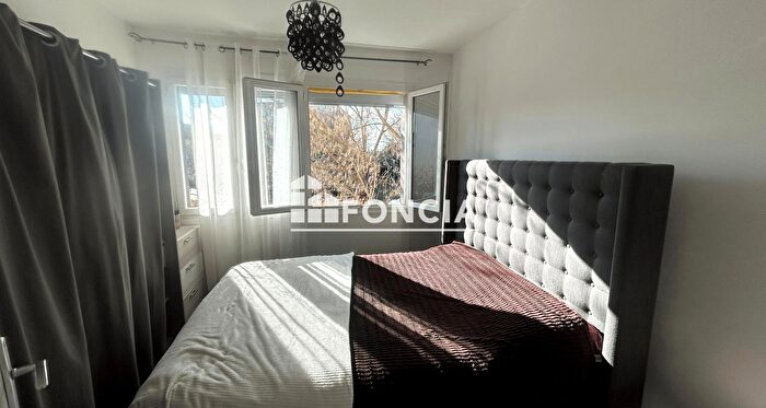 Appartement à vendre - Pierrelatte, Rocher - 3 pièces - 2 chambres